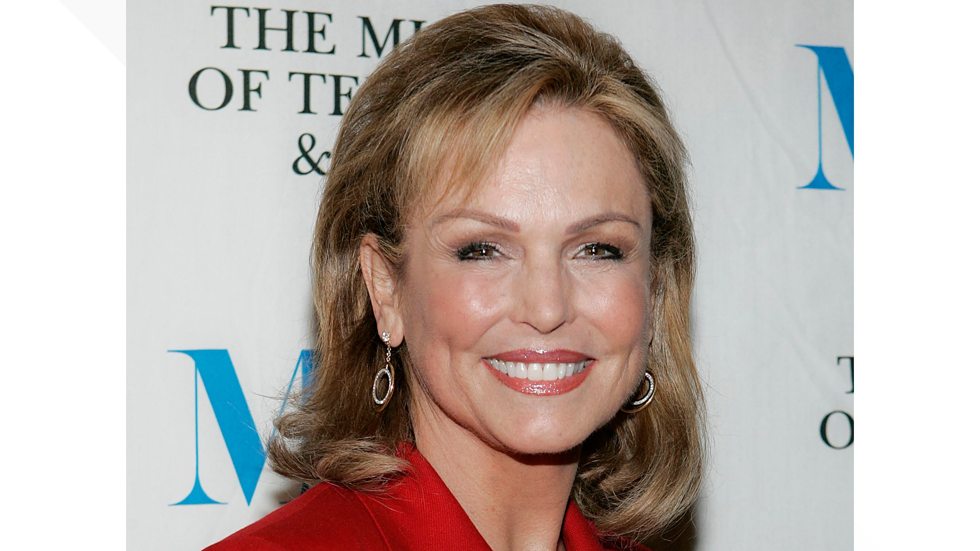 Phyllis George, female sportscasting pioneer and Texas native, dies at ...