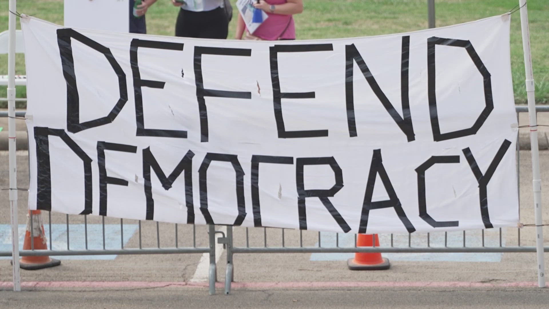 Protestors detained at Dallas 'Stop Starving Gaza Now!' rally | wfaa.com