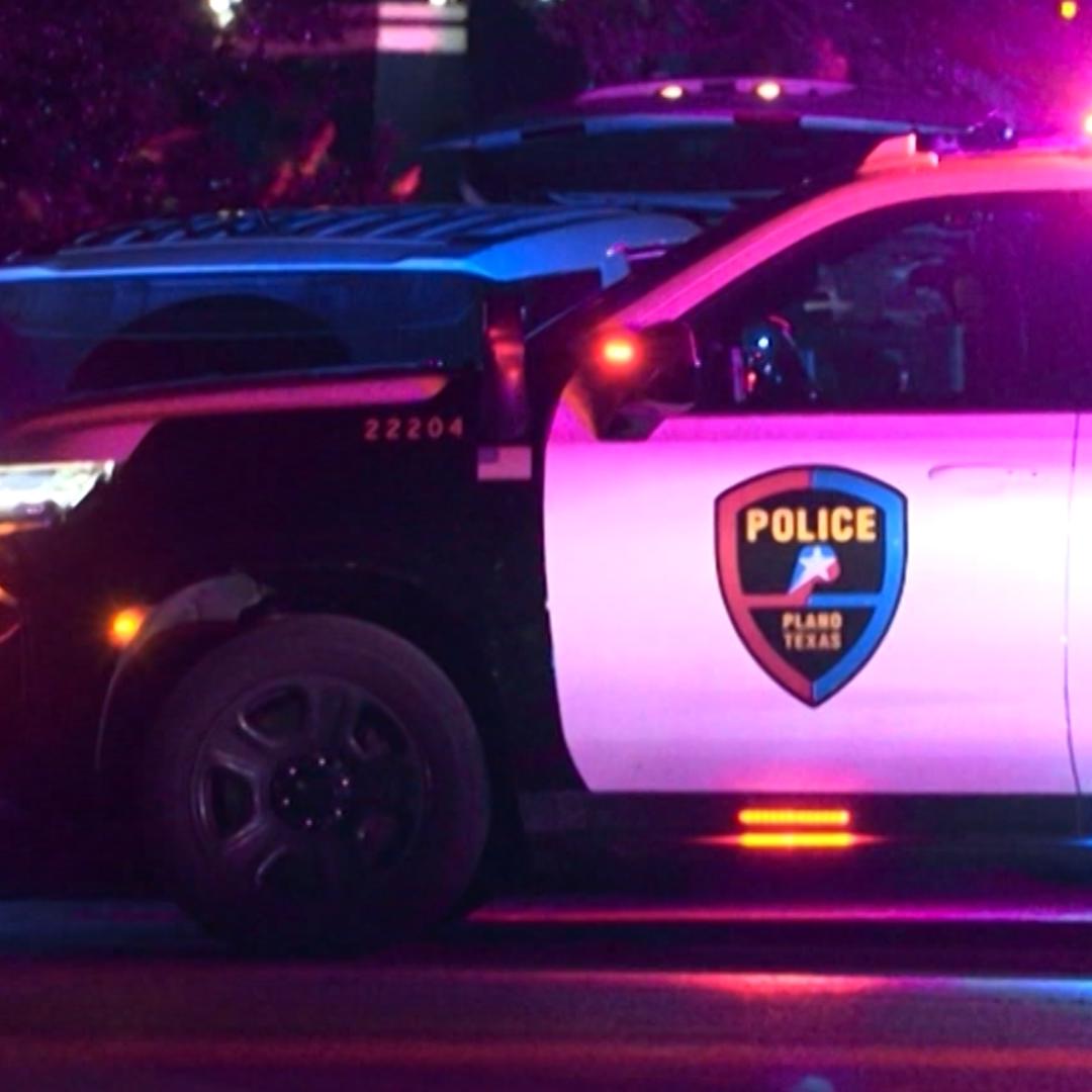 Pedestrian injured in single-vehicle crash, Plano police say | wfaa.com