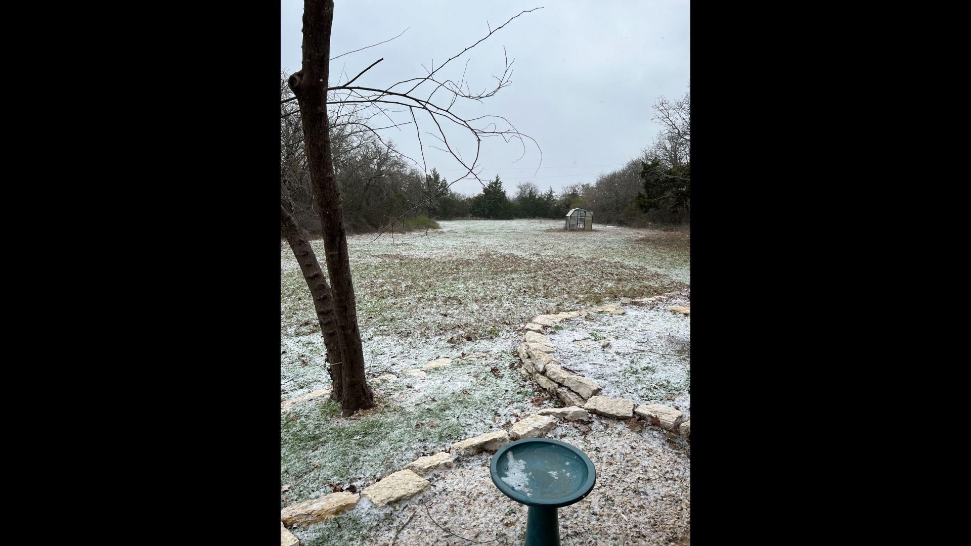 Photos: Snow flurries, freeze across North Texas | wfaa.com