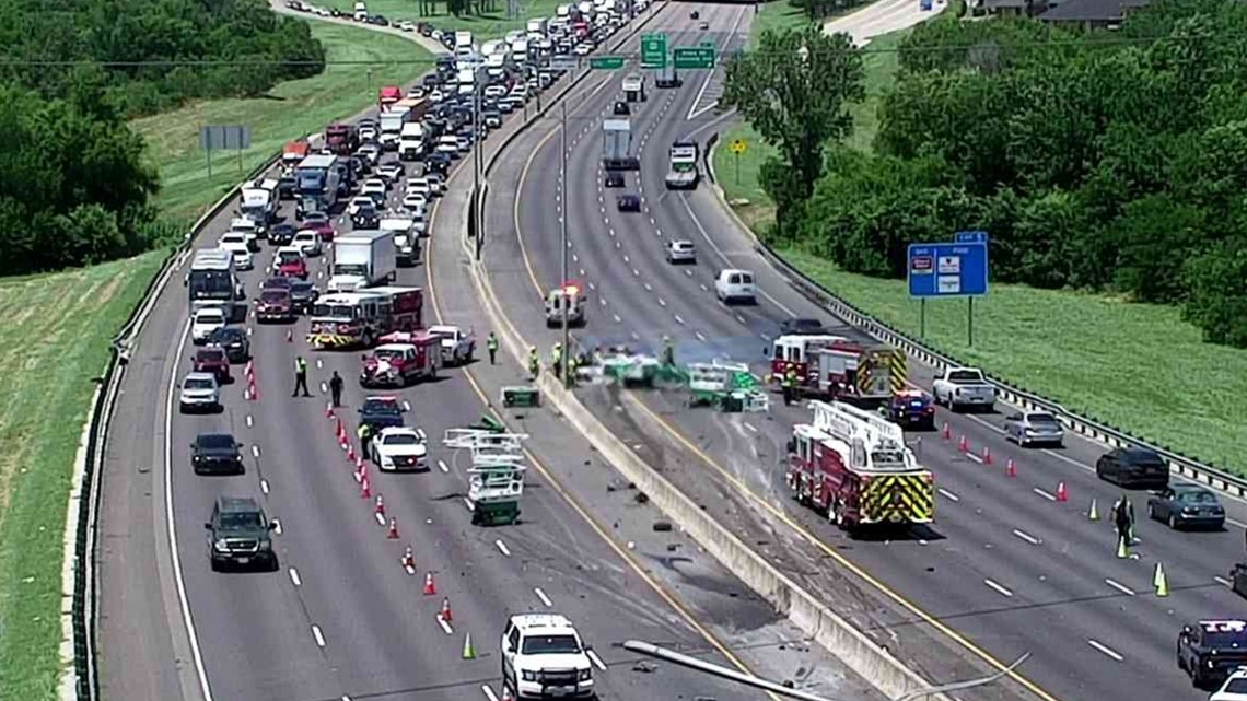 Mesquite PD: Accident on Interstate 635 shuts down highway | wfaa.com