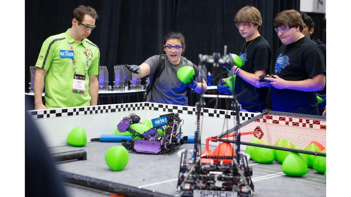PHOTOS: VEX Robotics World Championship in Dallas | wfaa.com