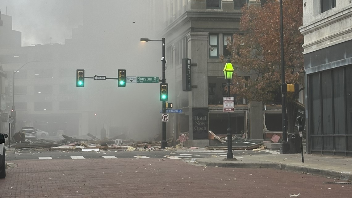 Downtown Fort Worth hotel explosion: 21 injured, officials say | wfaa.com