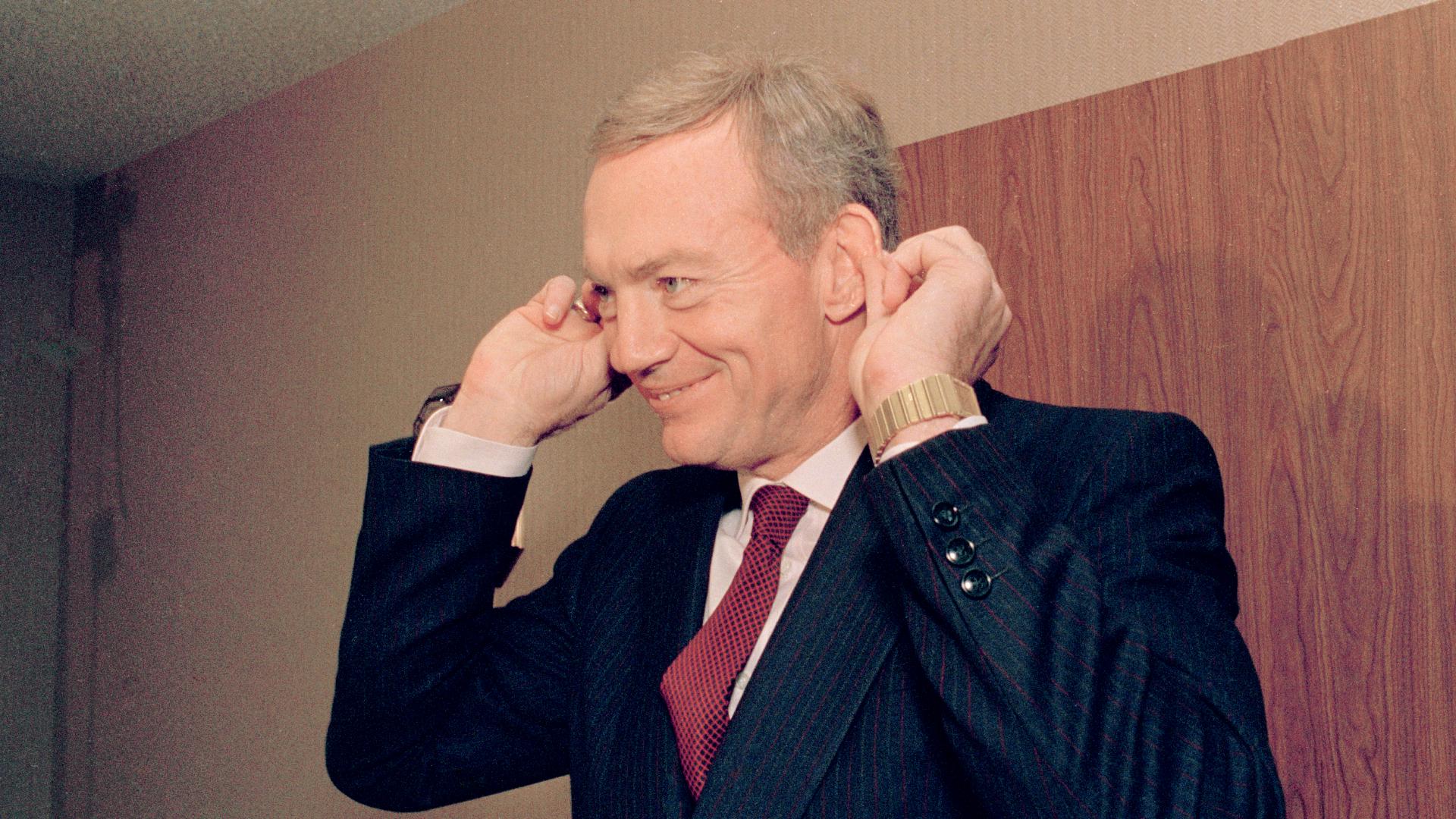 Dallas Cowboys documentary: Jerry Jones nearly bought San Diego ...