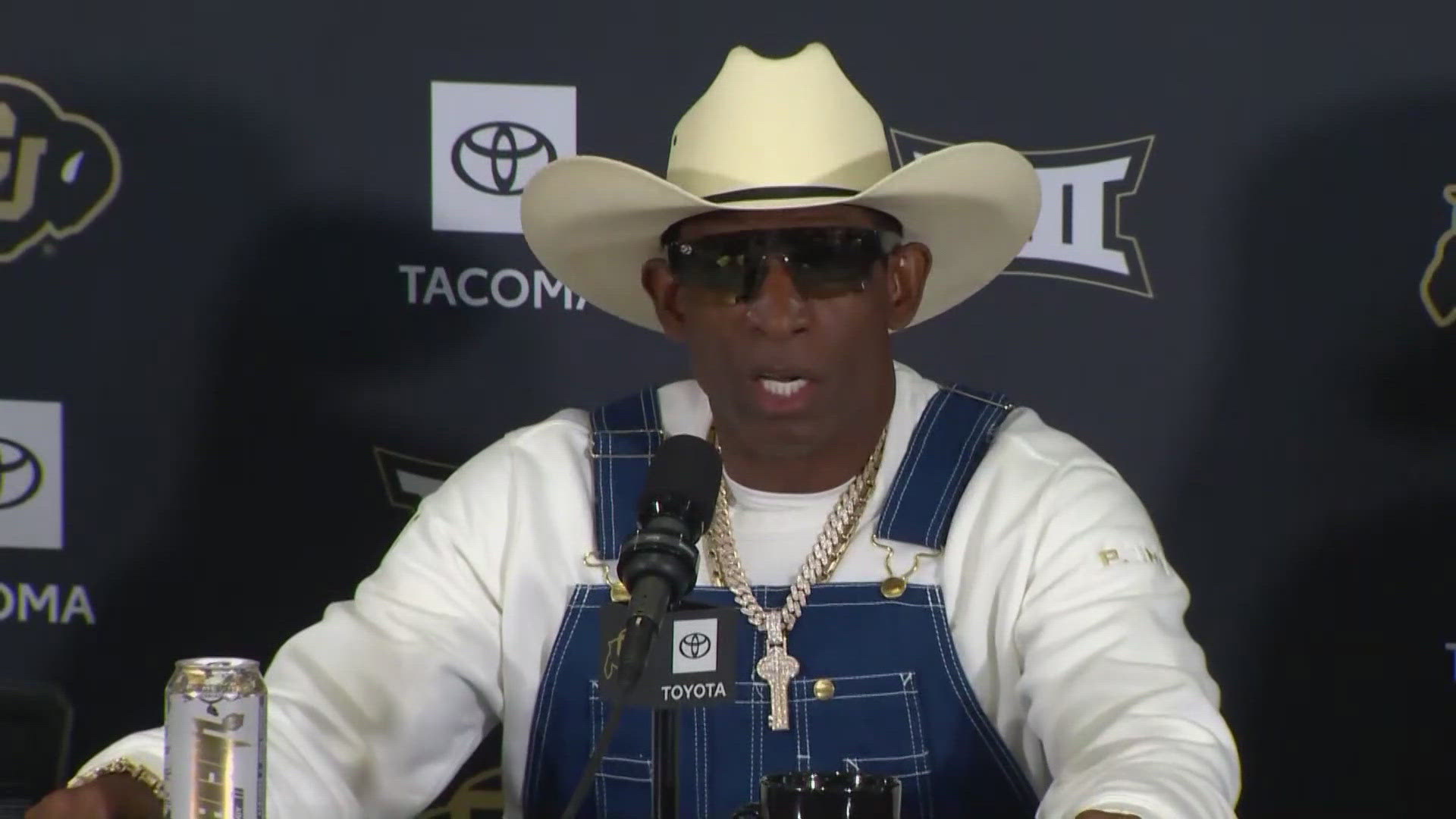 Deion Sander bladder cancer: Thousands praise his honesty about incontinence | wfaa.com