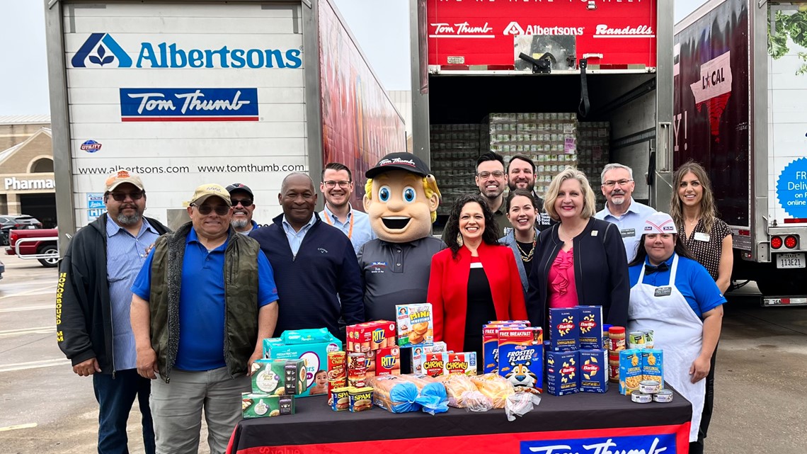Tom Thumb turns 75 with 75-pallet food bank donation | wfaa.com