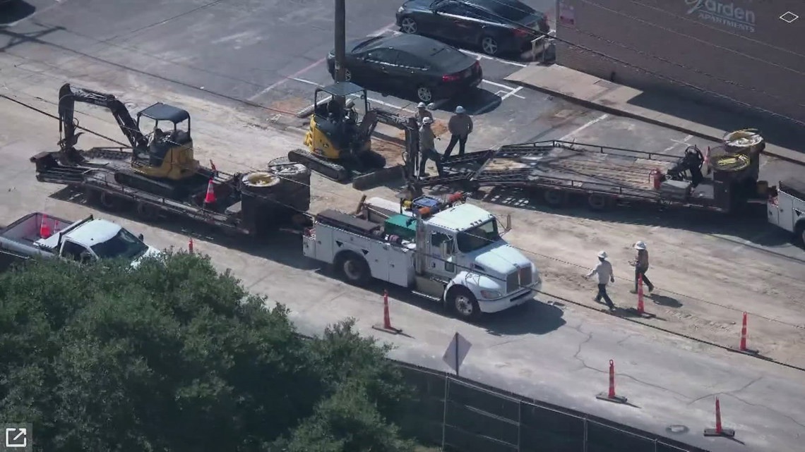 Gas line hit in North Texas, prompting evacuations | wfaa.com