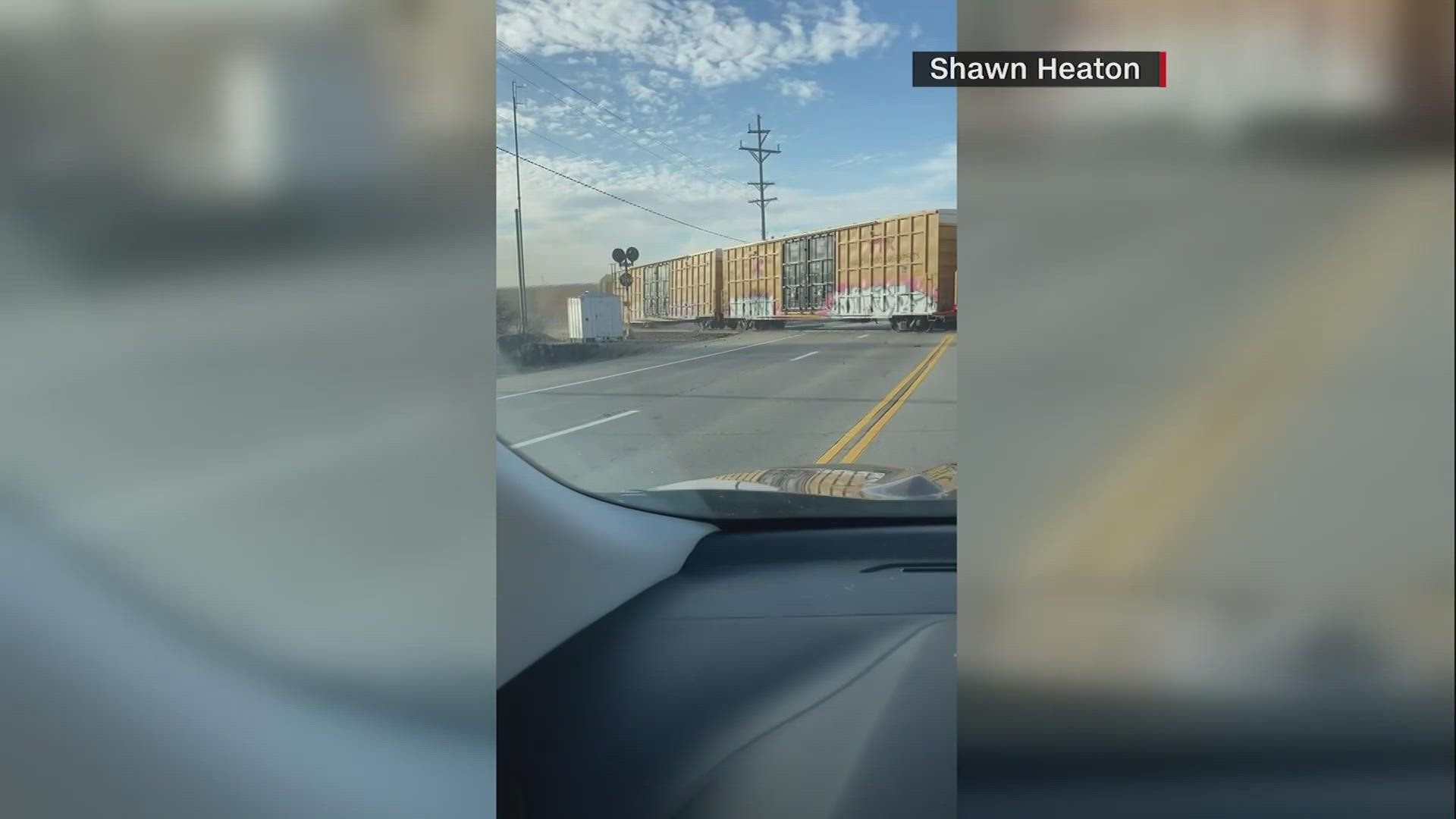 Update: 20 train cars of Norfolk Southern cargo derail in Ohio | wfaa.com