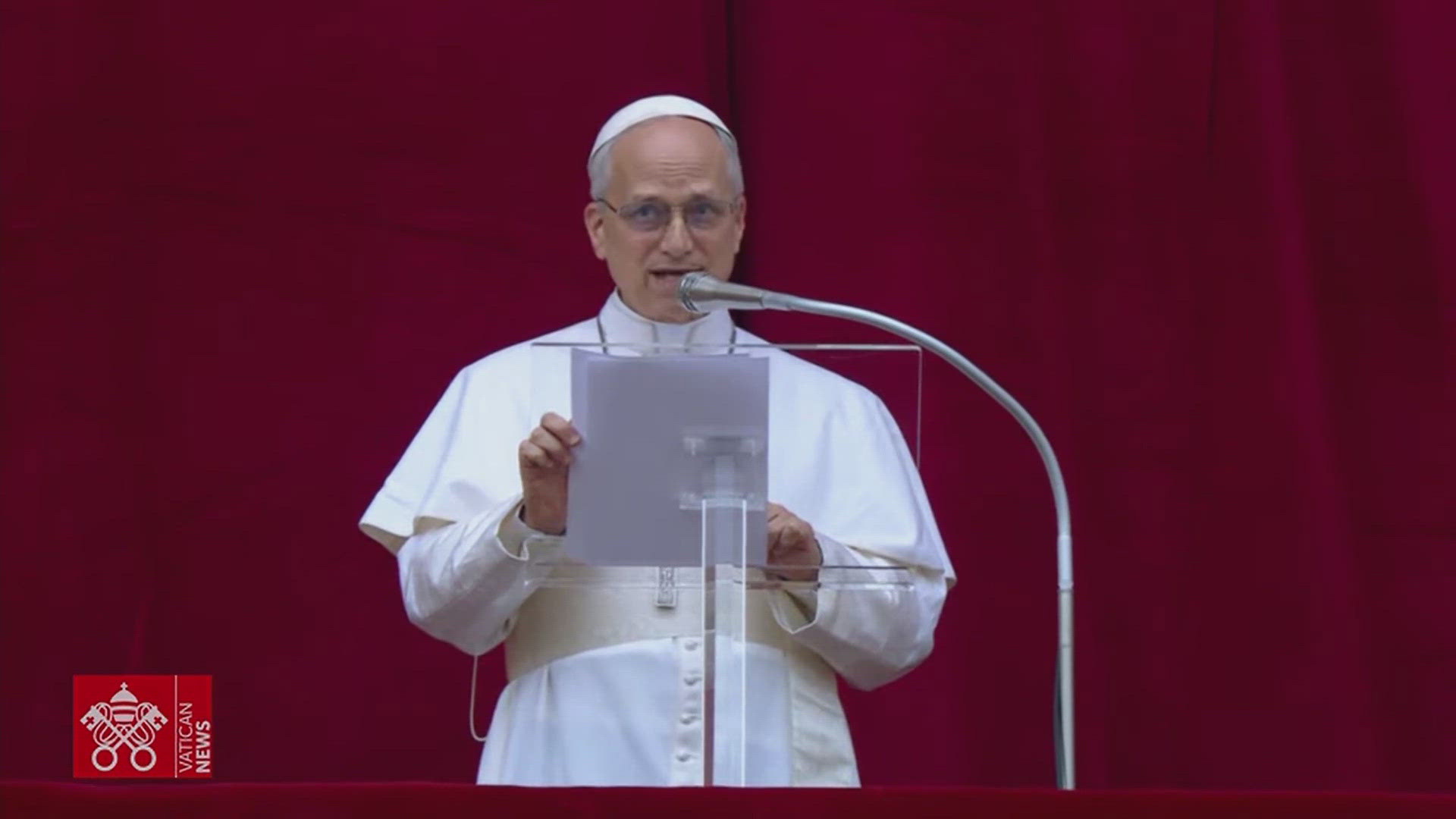 Pope Leo XIV calls for peace, mentions Dallas in first address | wfaa.com