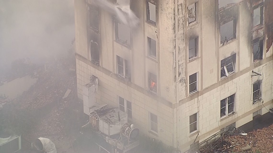 115-year-old Ambassador Hotel destroyed in fire in Dallas | wfaa.com