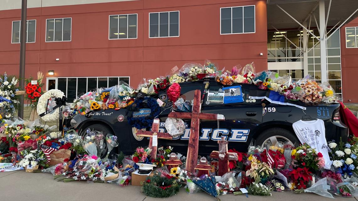 Terrell, Texas police officer Jacob Candanoza killed: Tributes pour in ...