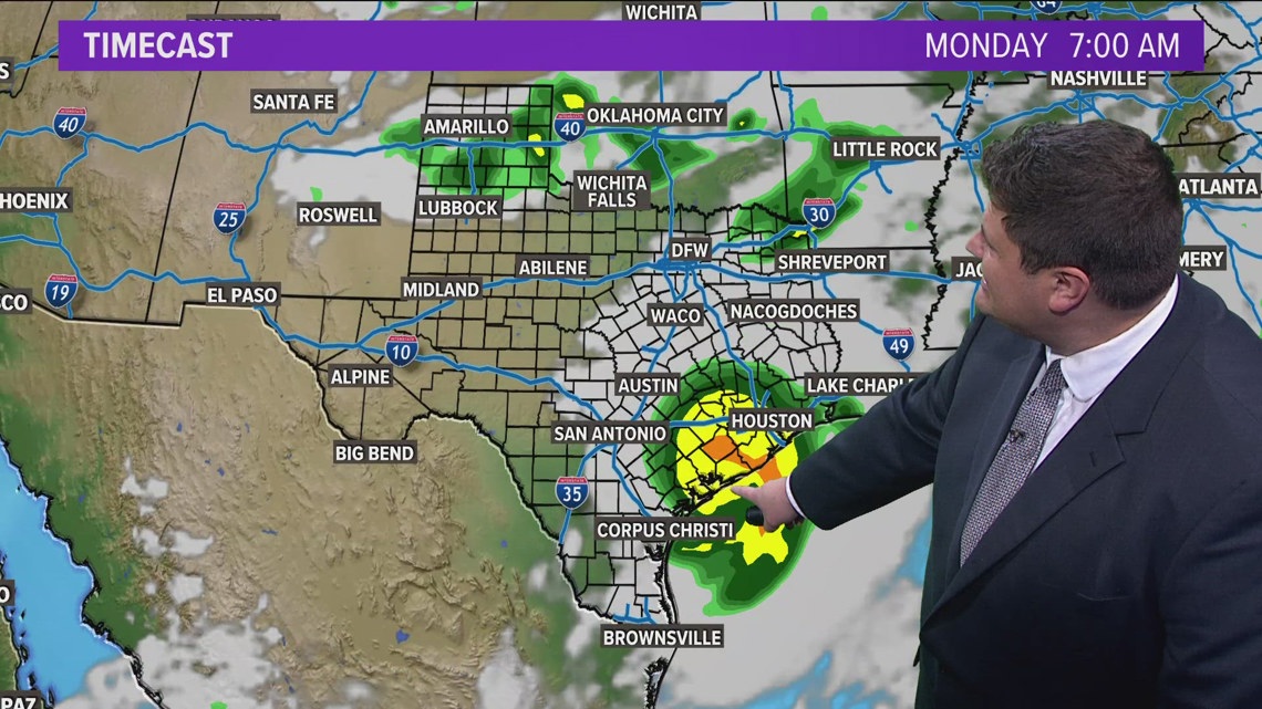 Tropical Storm Beryl: Storm expected to regain Hurricane strength as it ...