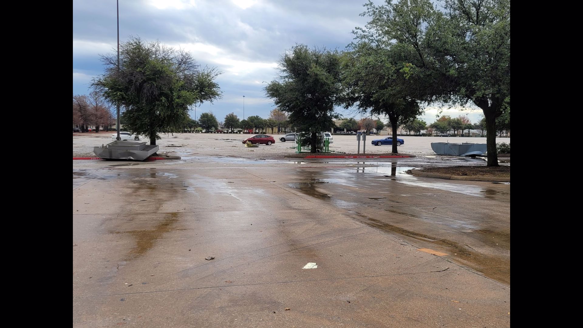 Photos: Severe weather causes damage across Dallas Fort Worth | wfaa.com