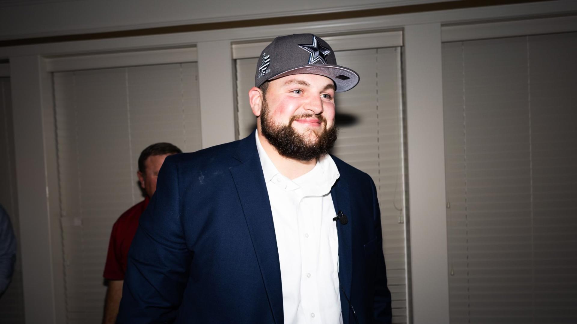 Dallas Cowboys rookie Cooper Beebe credits mom for snapping prep | wfaa.com