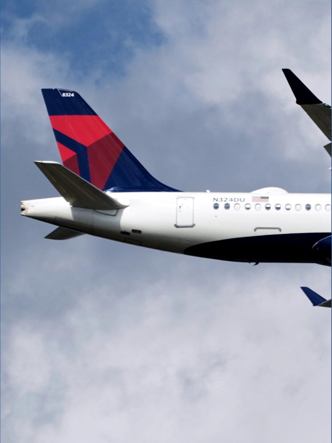 Delta Airlines plane flying from Atlanta to Honolulu diverted to DFW ...