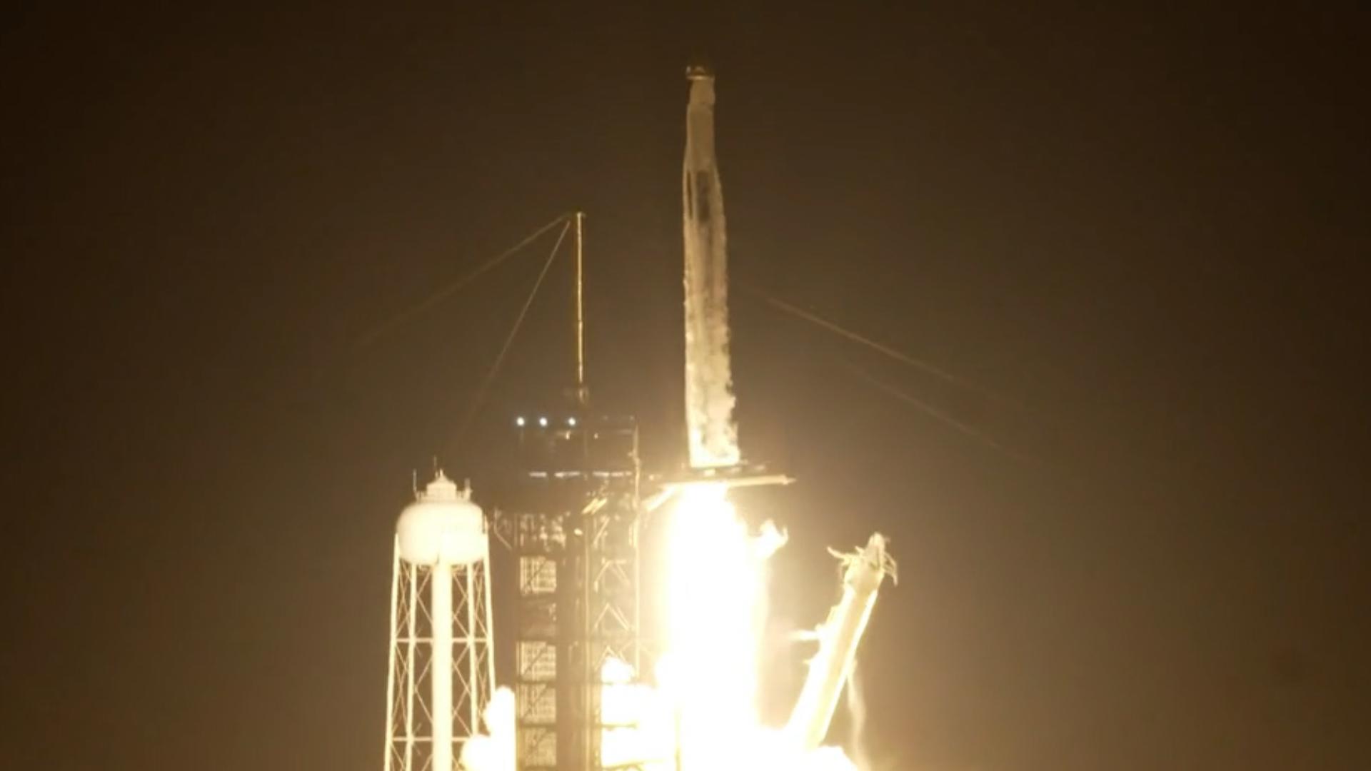 Space X's Polaris Dawn rocket blasts off from Cape Canaveral | wfaa.com