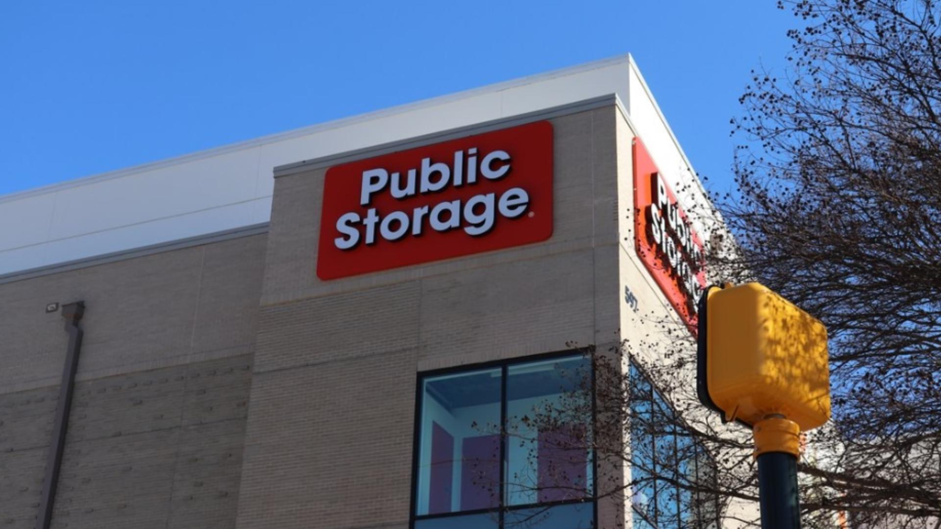 Public Storage makes splash with $10.5 billion deal | wfaa.com