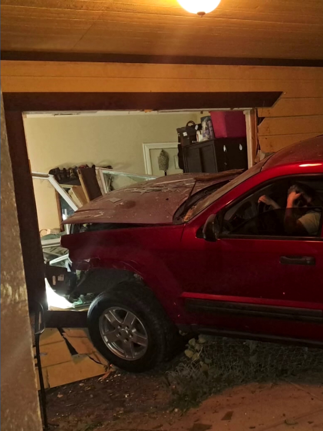 Fort Worth man survives as Jeep crashes into bedroom | wfaa.com
