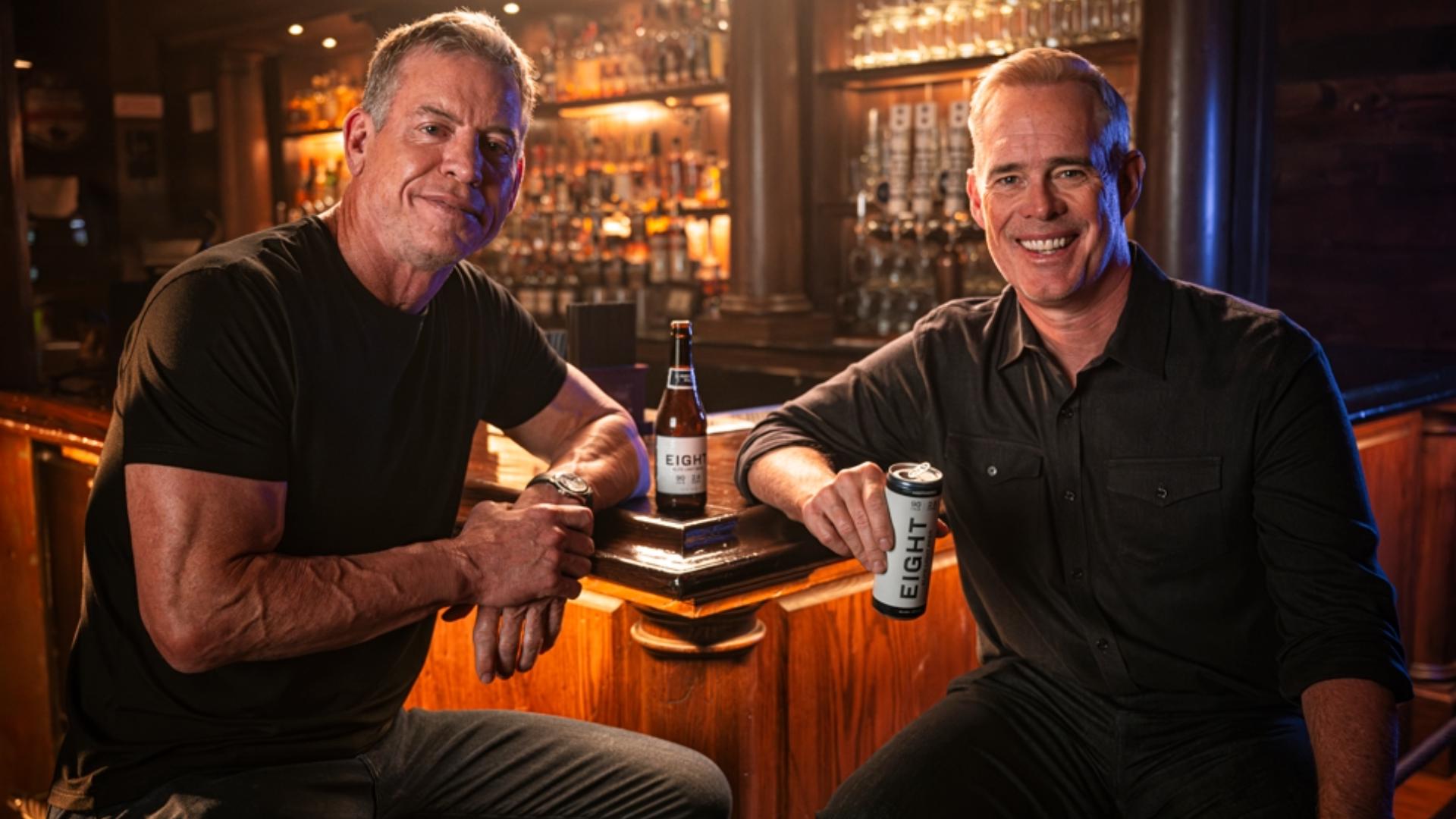 Cowboys legend Troy Aikman films commercial at Dallas bar with Joe Buck | wfaa.com