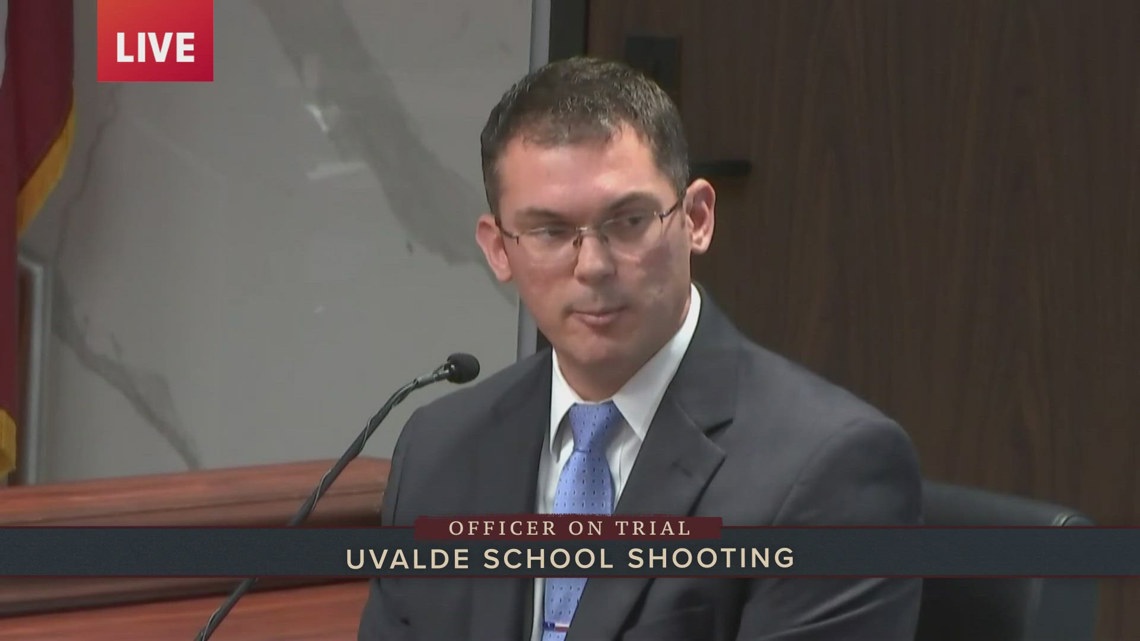 Investigator Justin Duck testifies at Officer Adrian Gonzales trial ...