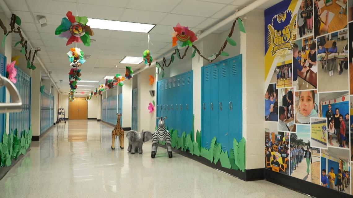 Cedar Crest Elementary's world-themed Journey to Success | wfaa.com