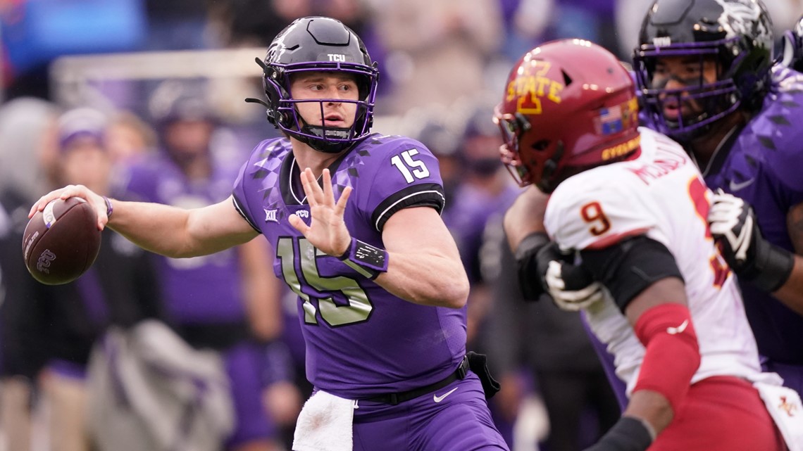 TCU finishes undefeated regular season with 62-14 rout | wfaa.com