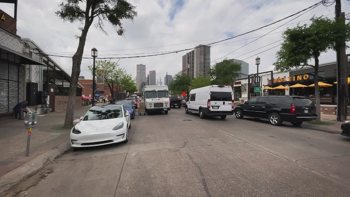 Deep Ellum launching valet parking service | wfaa.com