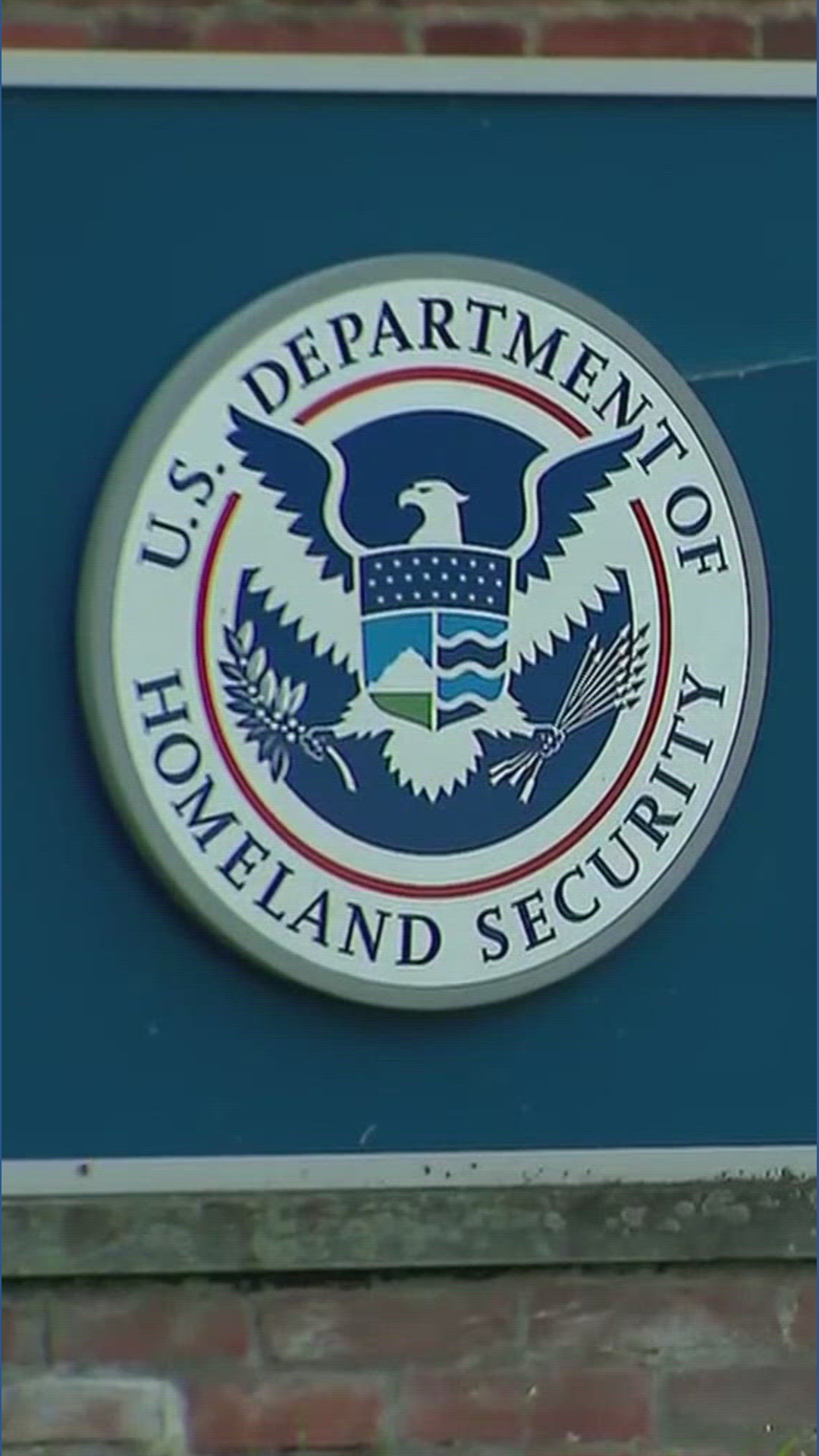 DHS funding frozen while lawmakers battle over budget | wfaa.com