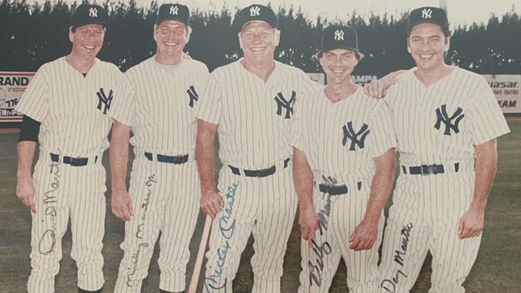New York Yankees: Mickey Mantle son on 1952 Topps baseball card | wfaa.com