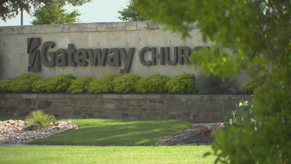Son of disgraced Texas pastor announces name of new church | wfaa.com