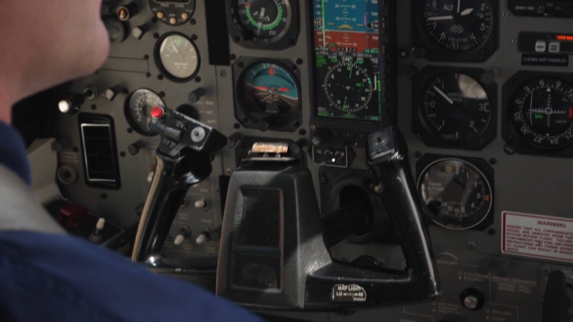 Pilots test planes flown by artificial intelligence | wfaa.com