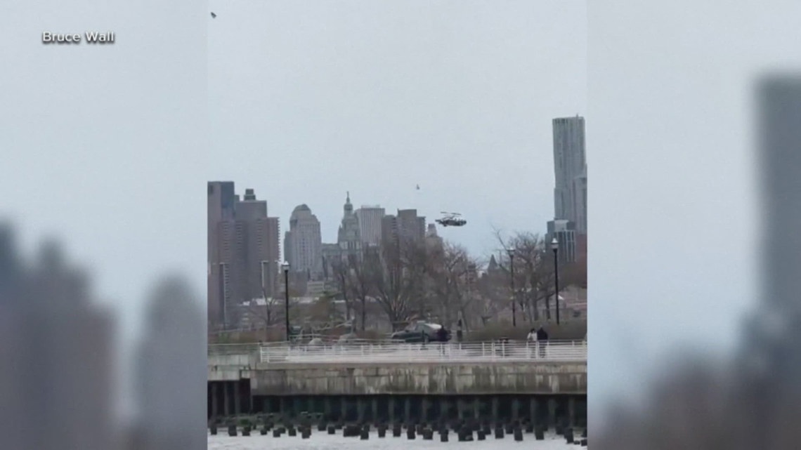 Helicopter crashes in Hudson River near Manhattan in NYC: Latest ...