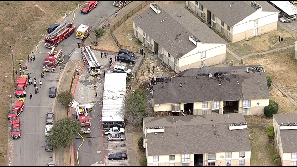 Dallas apartment explosion: Residents describe moments after | wfaa.com