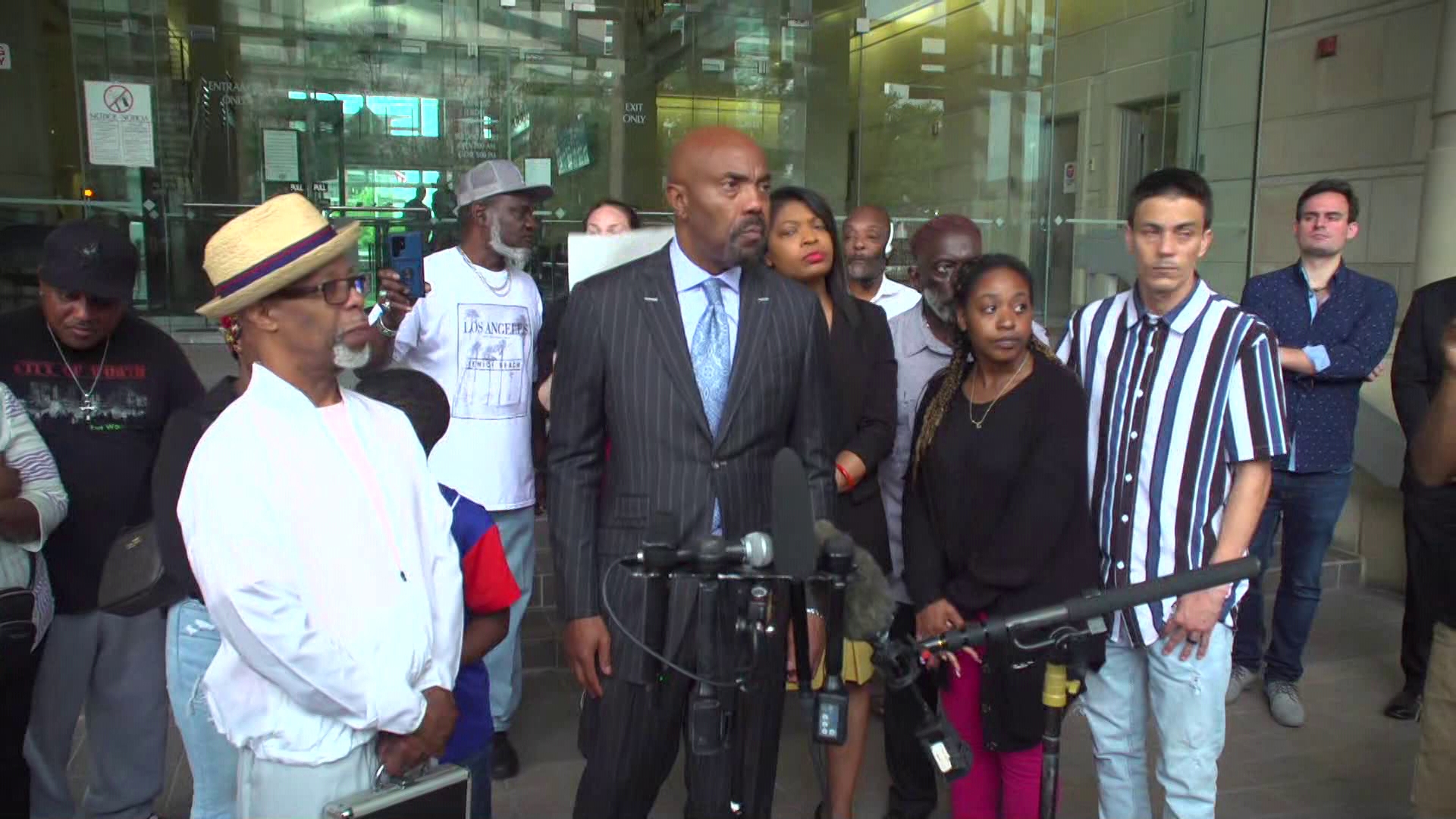 Investigates | wfaa.com