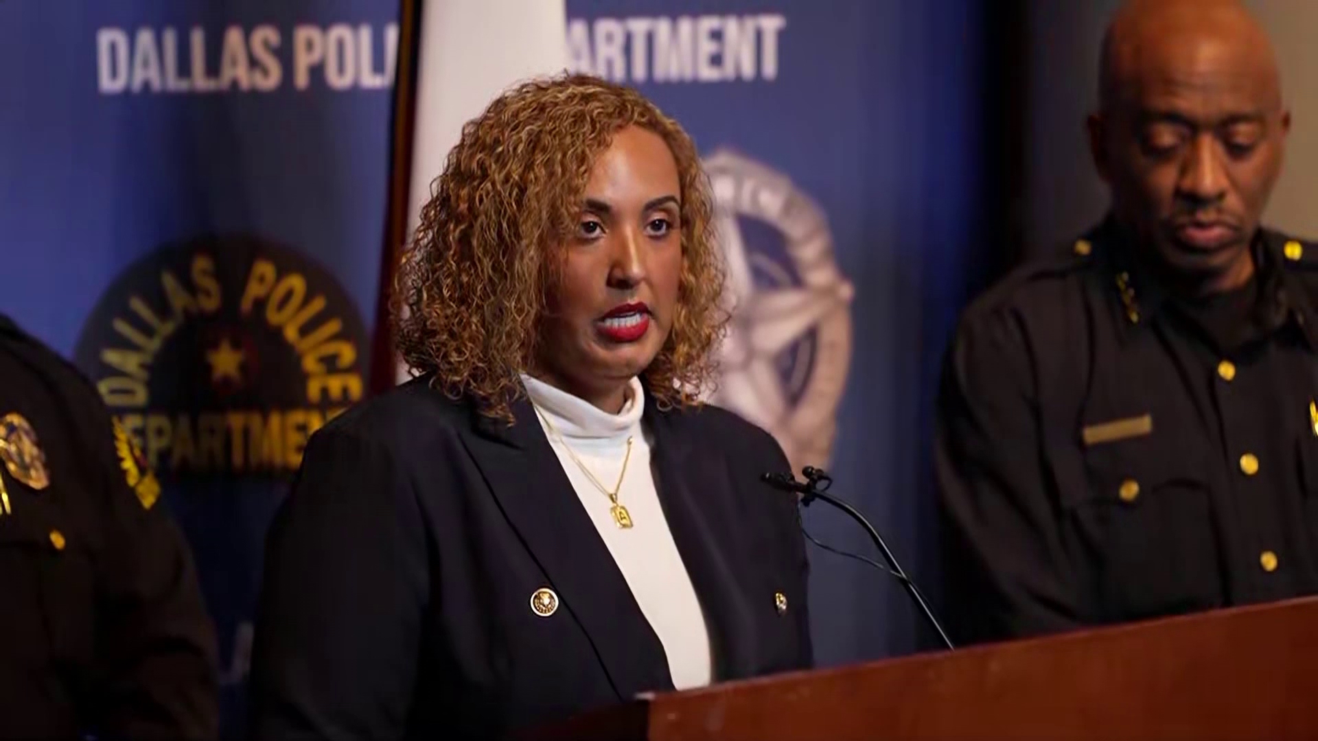 Dallas police shoot, kill man in children's hospital parking garage ...