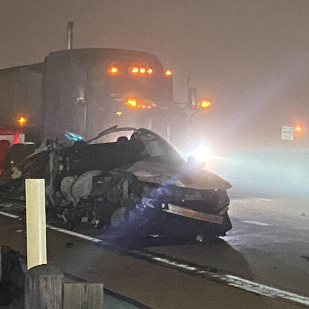 Dallas: Fatal crash closes US 67 Thursday morning, police say | wfaa.com