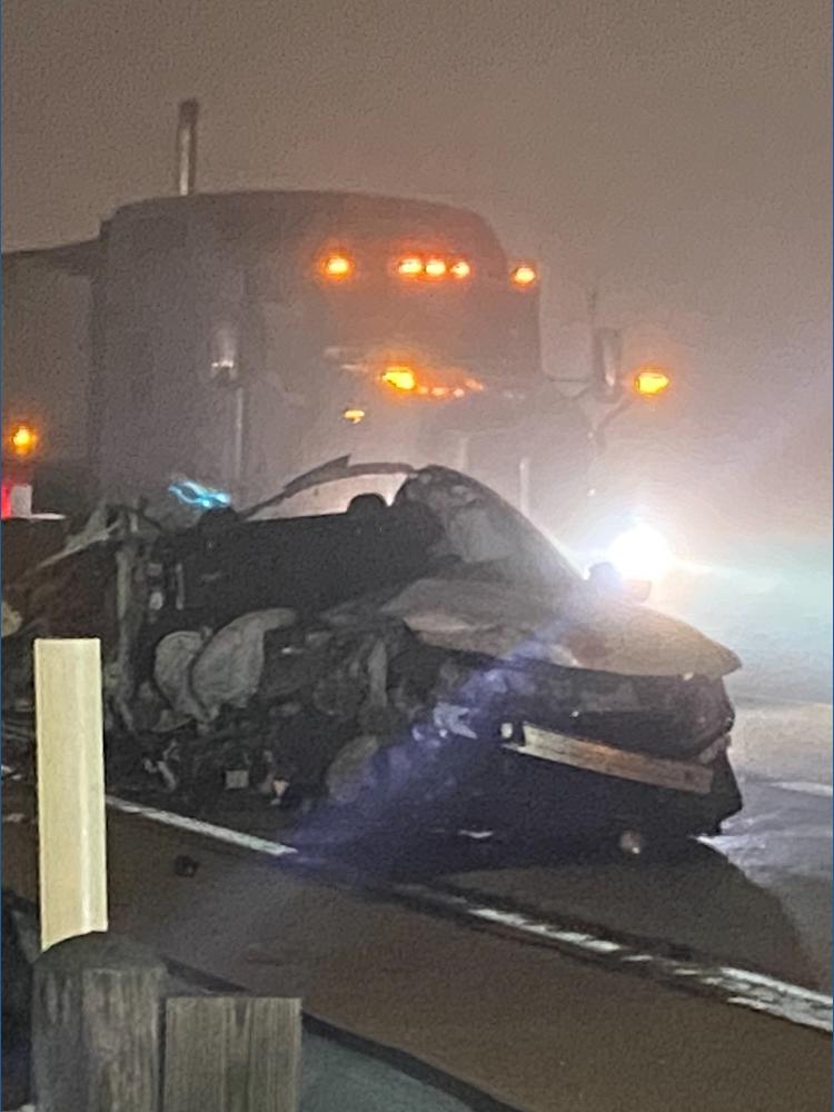 Dallas: Fatal crash closes US 67 Thursday morning, police say | wfaa.com