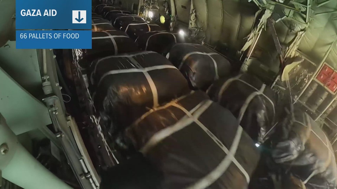 U.S. airdrops pallets of food into Gaza | wfaa.com