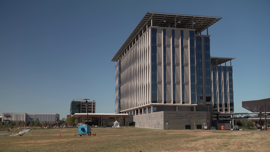 Wells Fargo opens massive Irving campus | wfaa.com