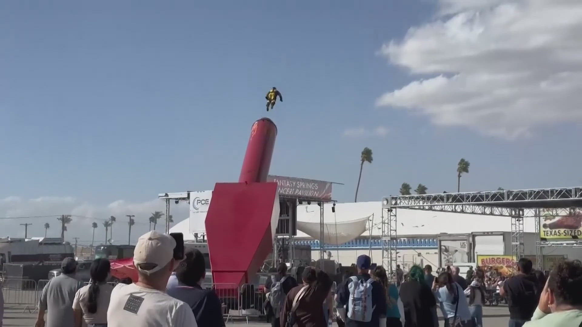 North Texas 'rocketman' injured in California fair mishap | wfaa.com