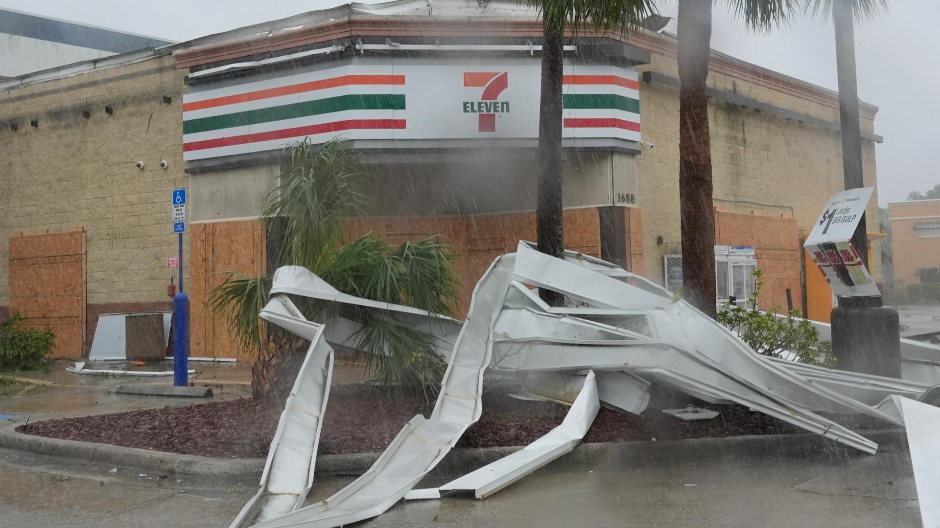 Hurricane Milton update: Tornadoes tear through Florida | wfaa.com