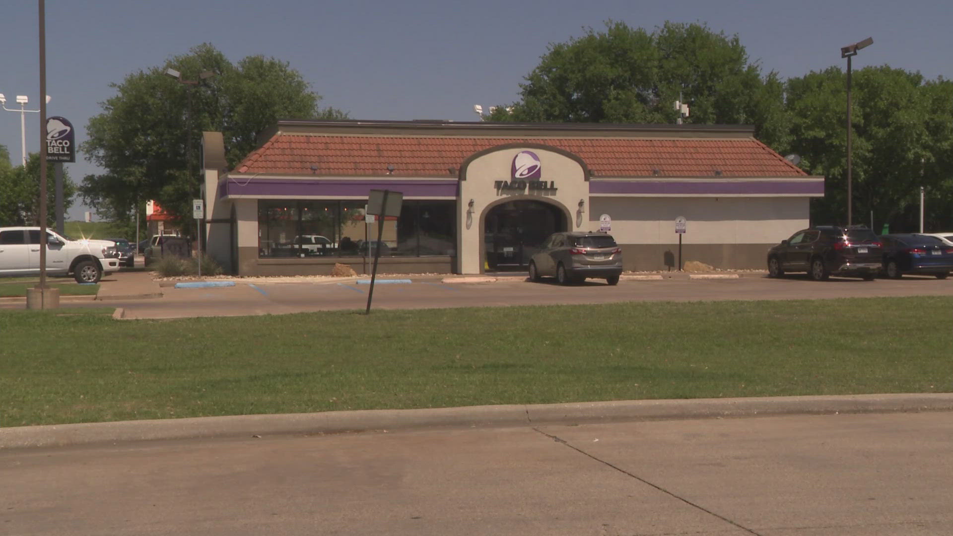 Serial robber receives over 10 years for trio of North Texas bank ...