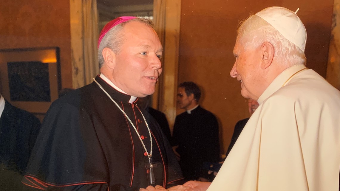 Catholic Diocese of Dallas reacts to death of Pope Benedict | wfaa.com