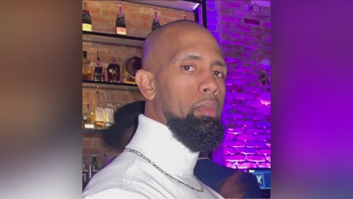 Who is Dallas Police Officer Darron Burks? | wfaa.com