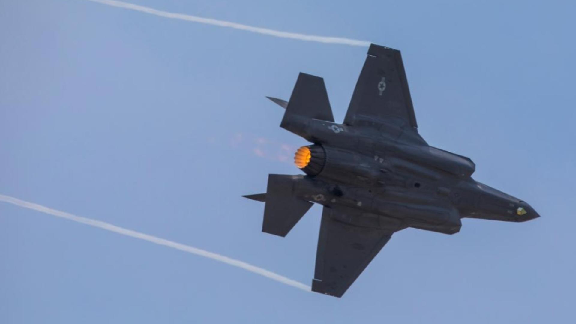 Lockheed Martin secures $24.3B deal for 294 F-35 jets | wfaa.com