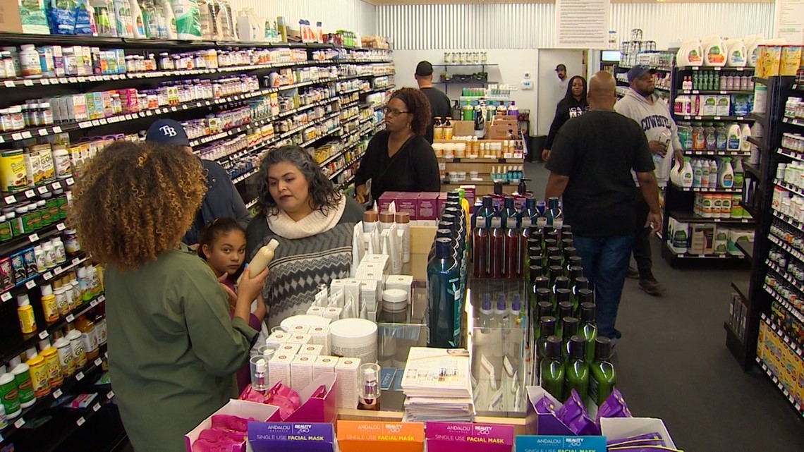 New health food store opens where neighbors say it’s needed the most ...