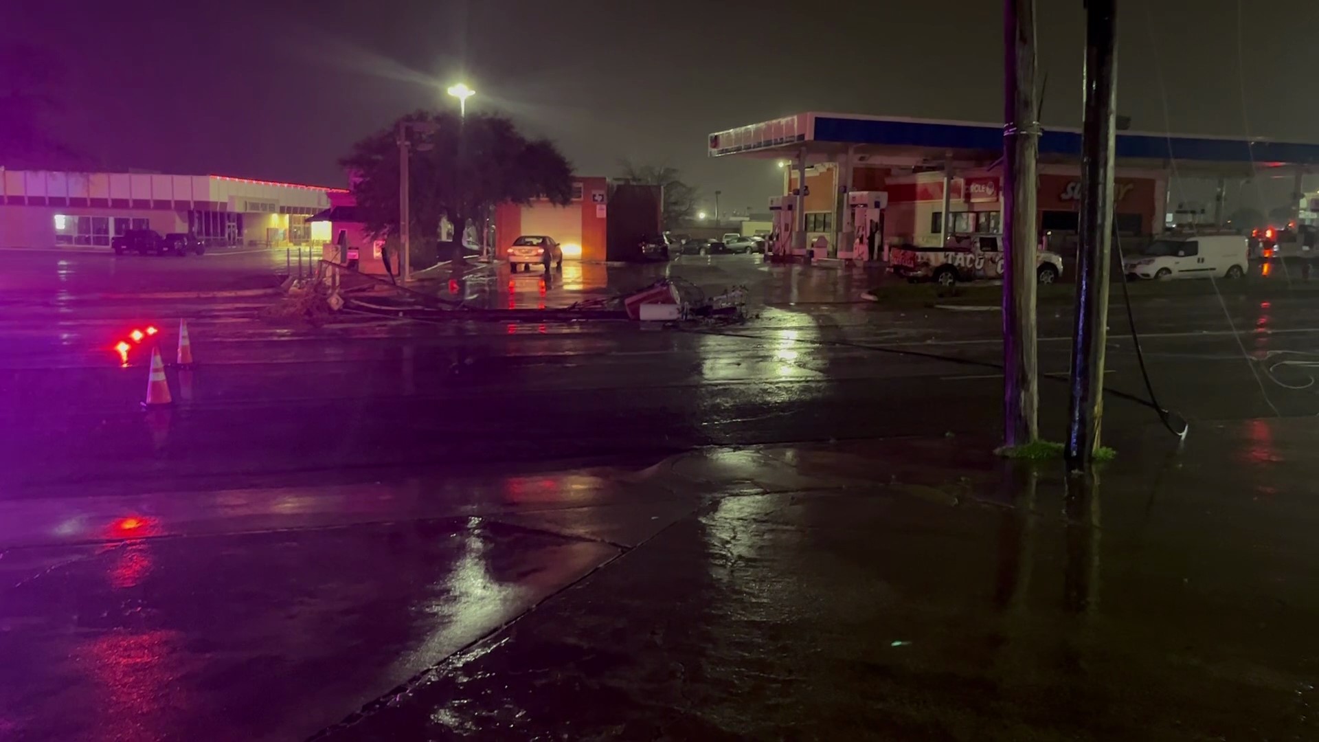 DFW storms: Damage reported in North Texas from severe weather | wfaa.com