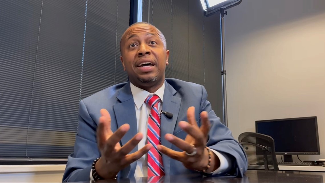 A top FBI agent in DFW is looking to recruit locals | wfaa.com