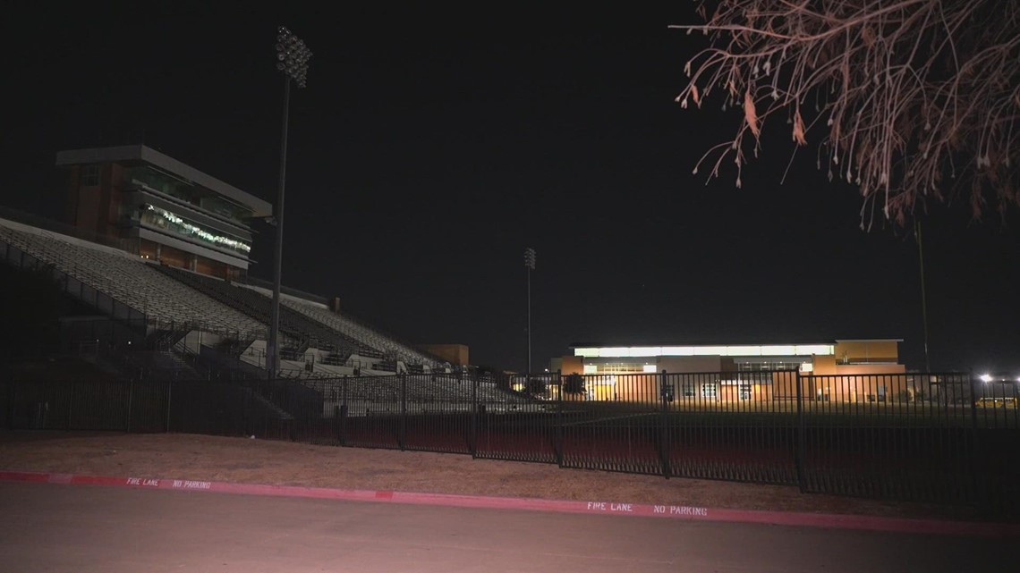 Rockwall-Heath football coach on leave after student illnesses | wfaa.com