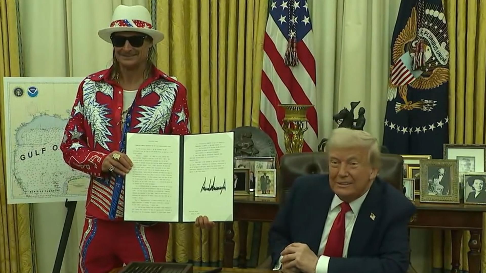 President Trump signs executive order on Ticketmaster, scalpers with ...